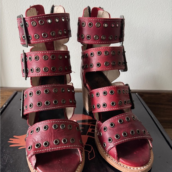 freebird | Shoes | Freebird Blake Red Leather Sandals | Poshmark